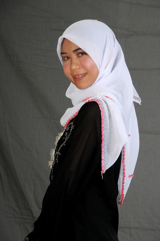 Foto Jilbab Pamer Memek Siap OPEN BO - TanteMalam